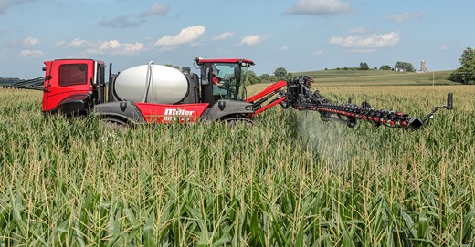 Nitro 7000 Series » Miller Self Propelled Sprayers