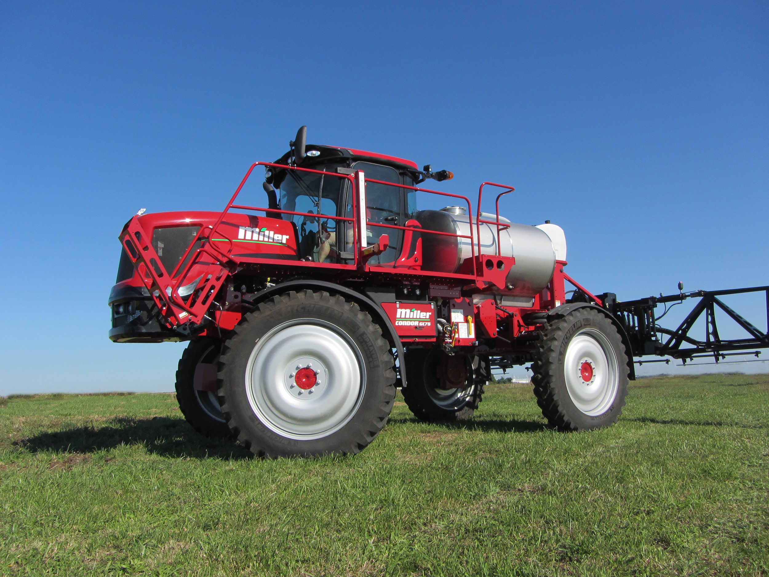 Photo Gallery » Miller Self Propelled Sprayers
